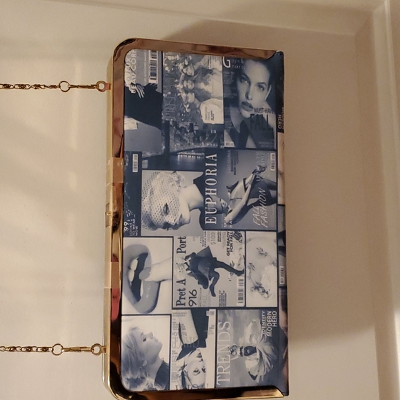 Bags | Clutch Purse Magazine Snapshot | Poshmark